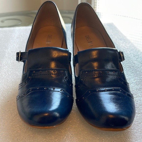 chelsea crew | Shoes | Chelsea Crew Navy Blue Pump | Poshmark